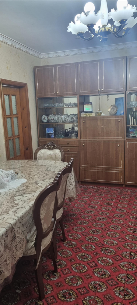 Dom sotiladi 3 xona