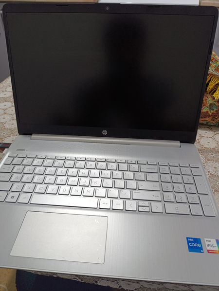 Noutbuk HP Laptop 15s-fq5295nia