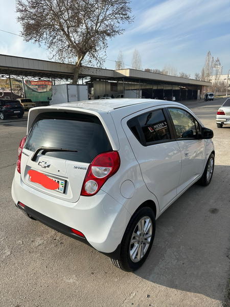 Spark Bank 2000$ Chiqadi
