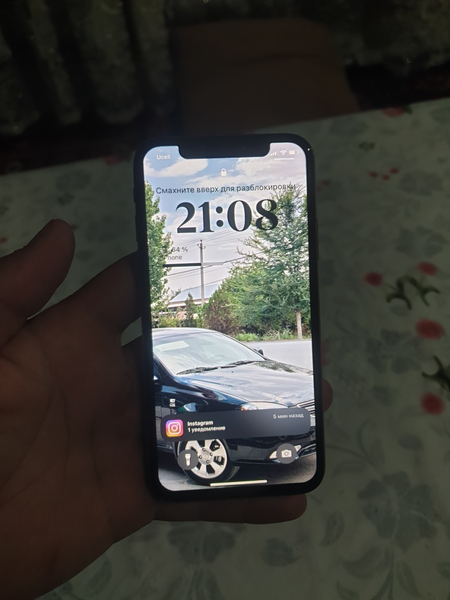 Iphone Xs gold sotladi