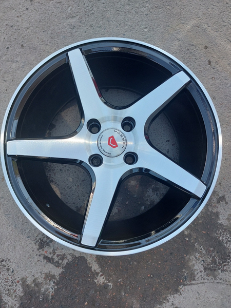 15 R Vossen diska Spark Onix Nexa Cobolt Ladaa