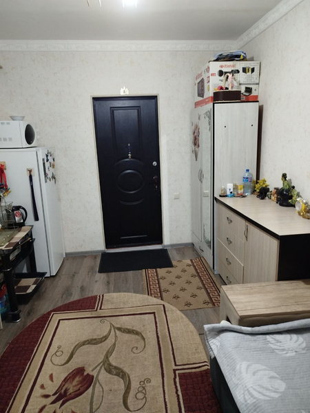 Срочно сдается 1 комнатное бывшее общежитие яшнабадском Мадина Фууд