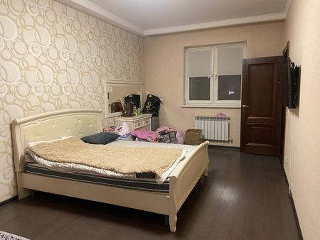сдается квартира на кадышева 2/4/4.