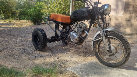 Moto trayk kavasaki