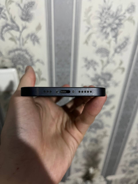 Iphone 12 64gb..