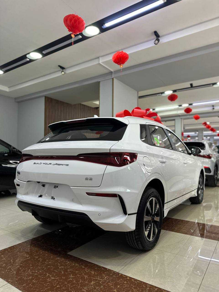 Byd E 2 Luxury 2024 nalichida tayyor !!!