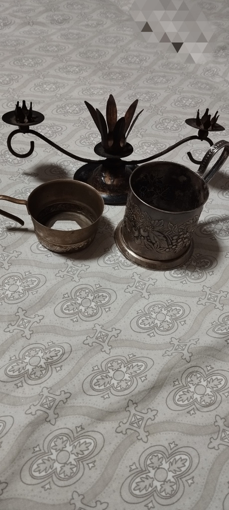 Продается подсвечник и подстаканник