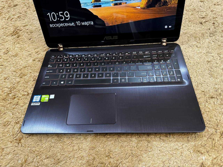 ASUS x360 15.6” Sensor CORE i7-6500U 12GB/256GB SSD GeForce 940MX 2GB