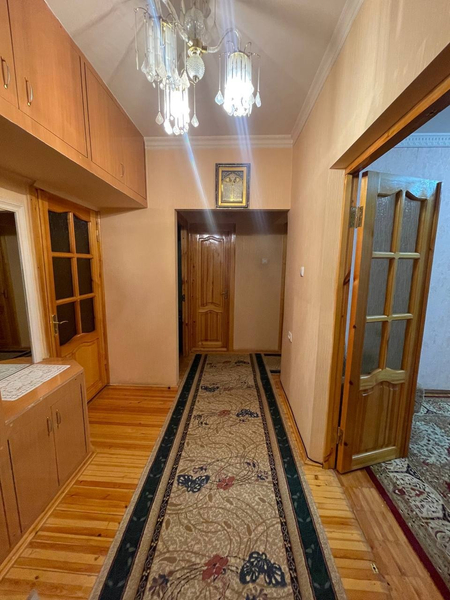 Срочно продаётся квартира Юнусобод-19 3/4/5 78м2