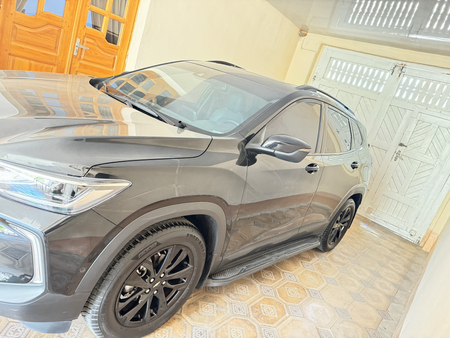 Tracker 2 primier red line 2023