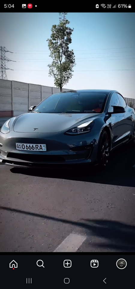 Tesla model 3 dual perfomans