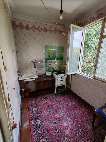 Продаётся 1-х Ком. Мирзо Улугбекском Ор-р ИНХА УНИВЕР.