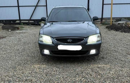Hyundai Accent 2011 год