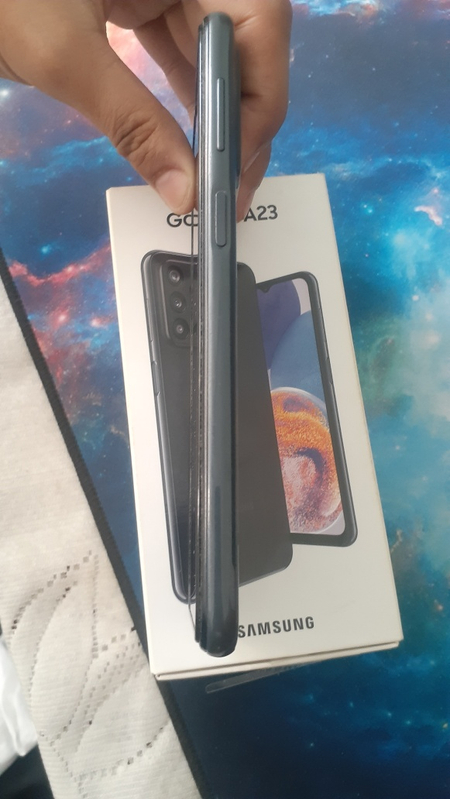 Samsung a23 4/64