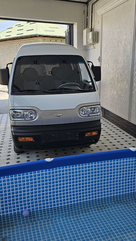 Damas chevrolet qraska toza otlechni sostayanya