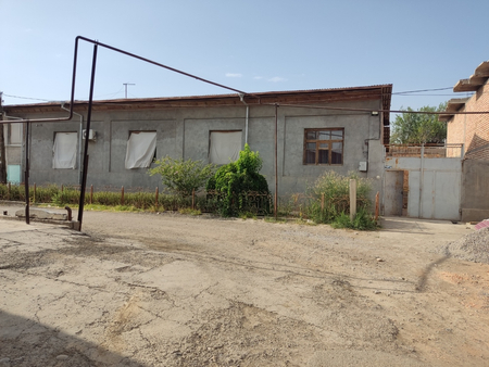 Uchastka sotiladi 8.5 sotix nazarbek xarakatda