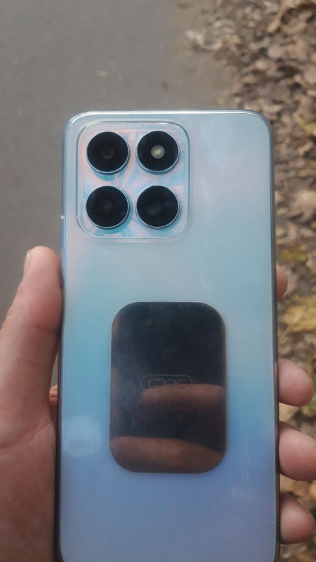 Honor x6a 128Gb.