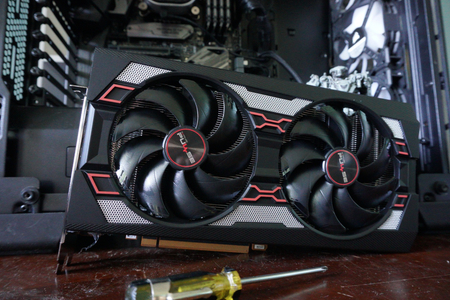Rx 5700XT  в отличном состоянии