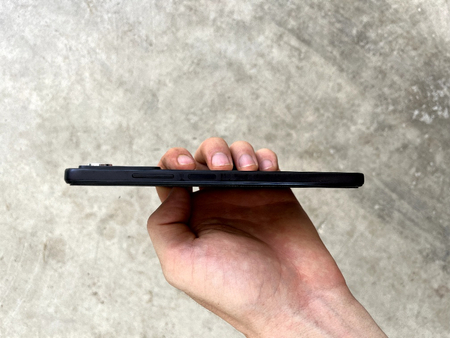Redmi note 12 pro aybi yoʻq