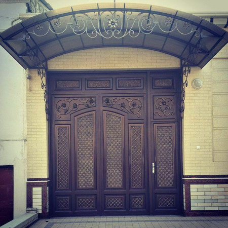 Naves kazero perila