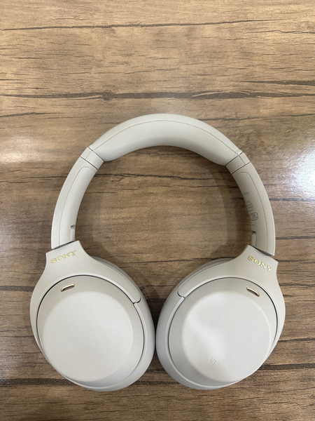 Наушники SONY XM4
