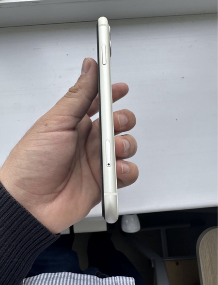 Iphone 11 White 128gb ideal