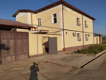 Bog'obod Kotej sotiladi 4 sotix 2 etaj