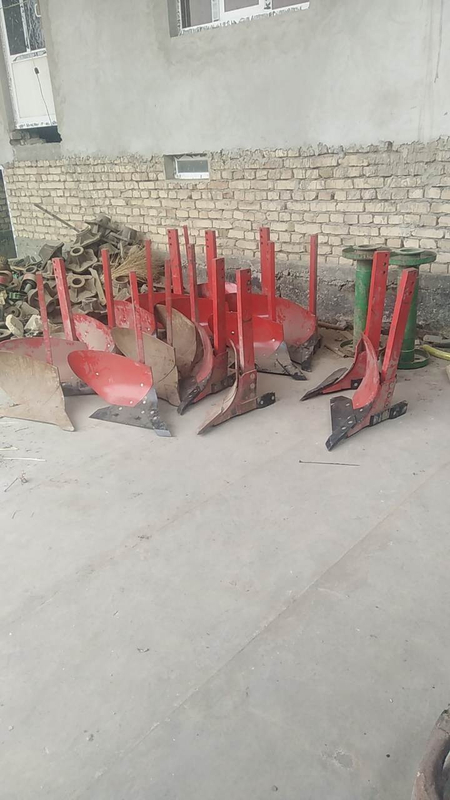 Yangi plug stoykalari sotiladi