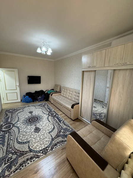 Срочно продаётся 1в2-комнатная 1в2/2/4 неторец Юнусабад-6 конечка №51