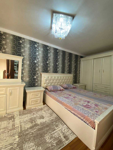 2х переделанная в 3х ком., имеется дворик