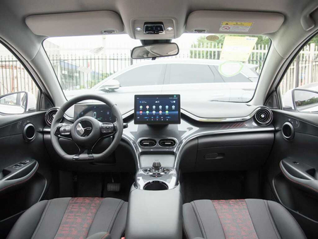 BYD E2 Luxury Электро 405