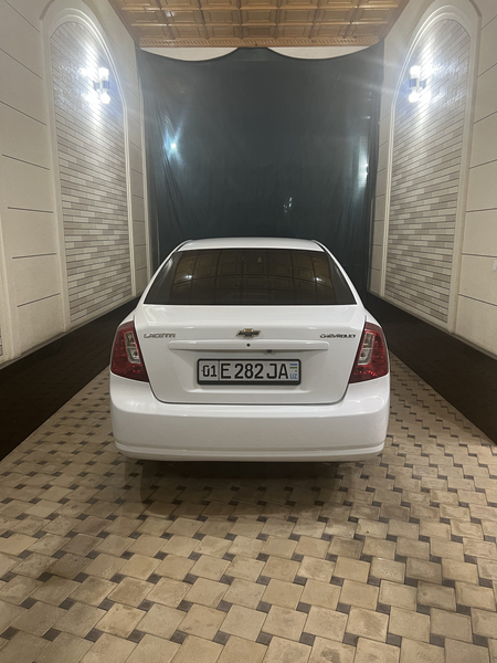 Chevrolet lacetti 1.8