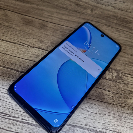 Infinix Hot 12 play