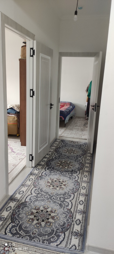 Srochna sotiladi Yashnabod Olmos mahalla 3/13/16