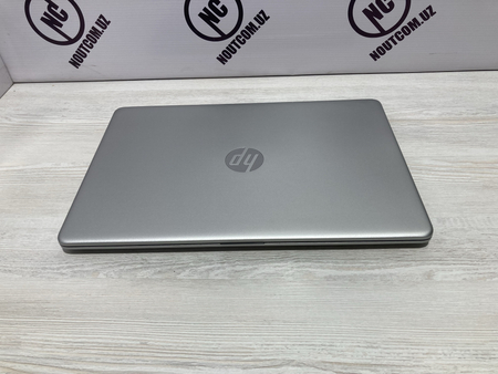 Hp i3-1215U 8/256 ideal