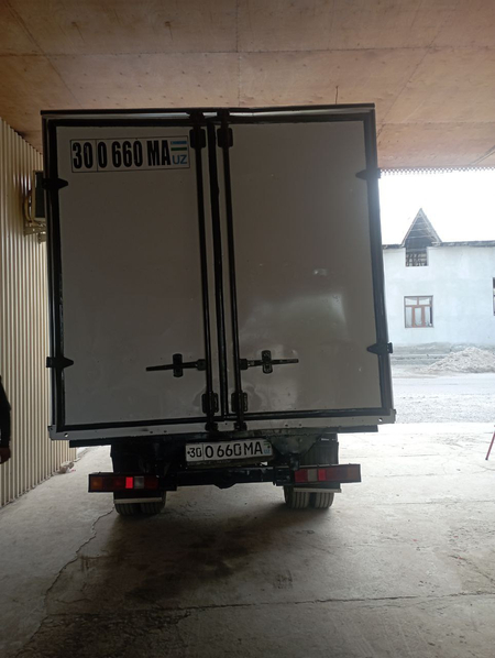 zel NEKIS   holati yaxshi Yili  2014     savdosi bor 4 p