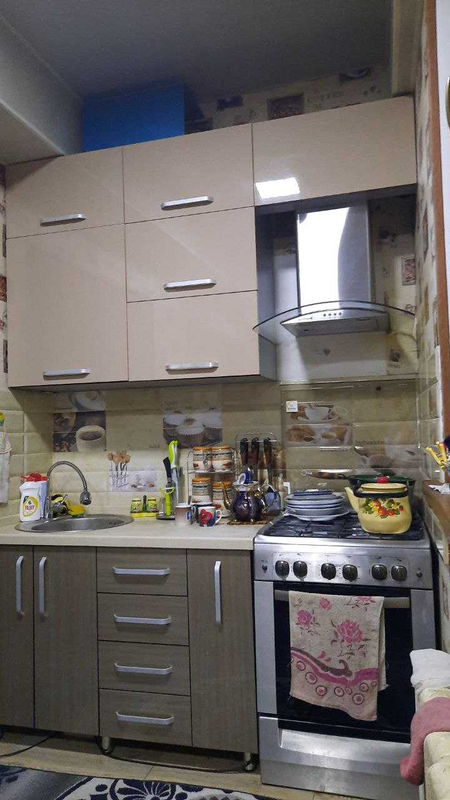 Срочно продается 2/2/5 м.Космонавтов