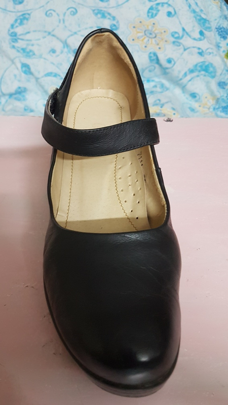 Продам туфли женские