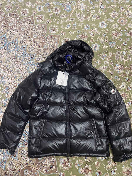 Moncler пуховик