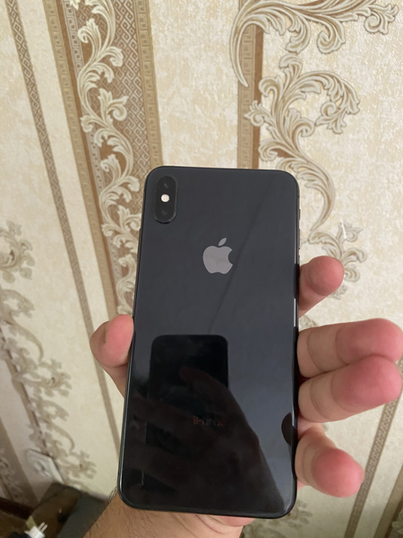 Iphone xs max в хорошем состоянии