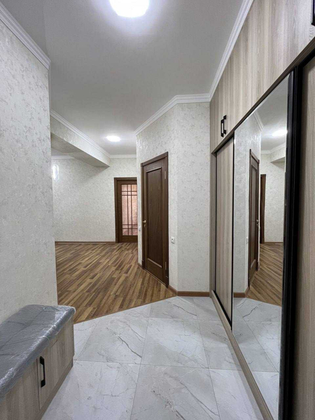 V5164 квартира 4/3/8 Паркентский Яшнабад ресторан Уммон 130м2