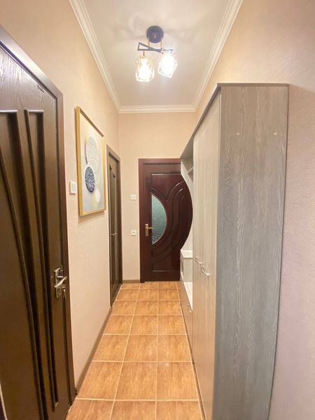 Чиланзар16кв  2в3/4/4 Балкон 1,5*3м² Общ пл45м²