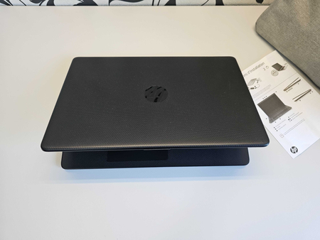 ПРОДАМ Asus Vivobook E1504FA 