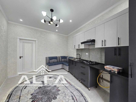 2 xonali 78m² 5-qavat sotiladi.