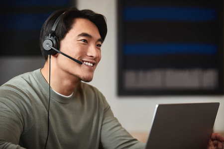 Профессиональная гарнитура для Call центров Jabra Evolve2 30