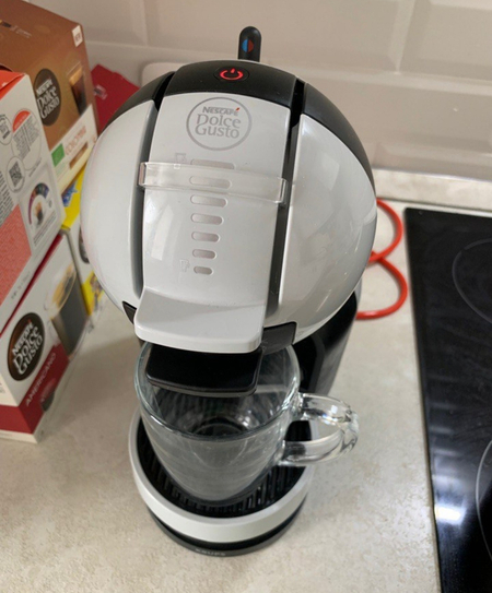 Капсульная кофеварка Dolce Gusto Mini me