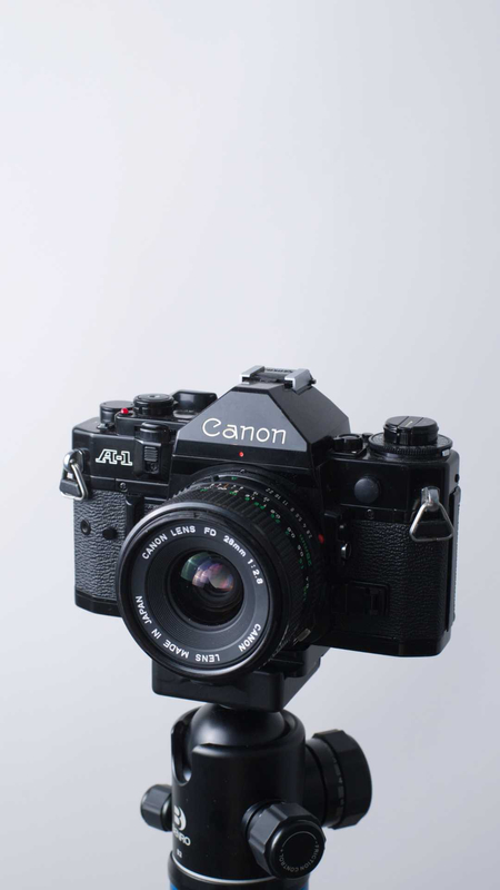 Пленочный фотоаппарат Canon A-1 (35 мм)