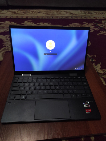 HP Envy x360° 16 RAM 512 SSD ekan sensor otpechatka bor