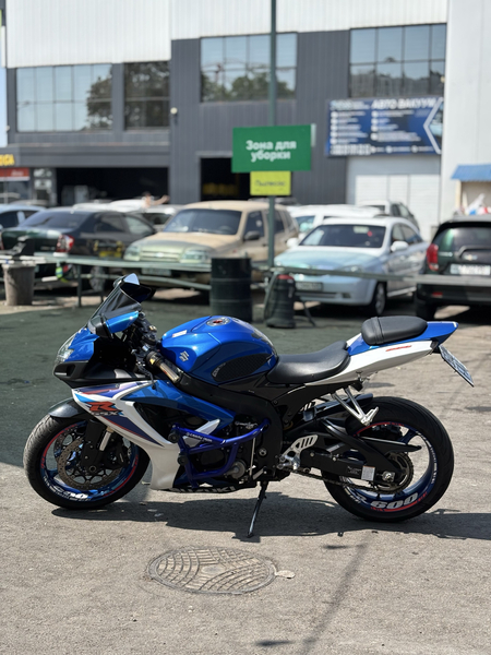 Suzuki GSX-R 600 K6 Свой!
