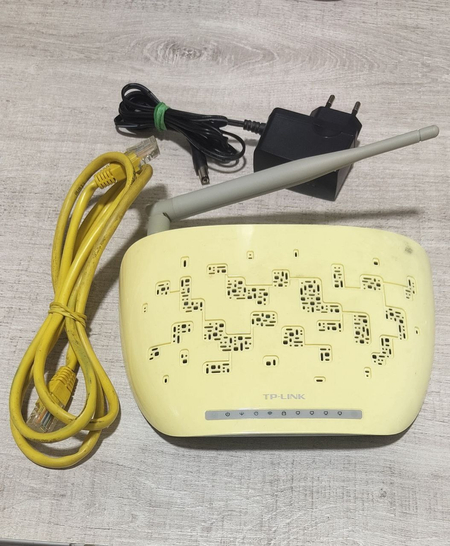 Xiaomi MI router 4A почти новый а полном комплекте